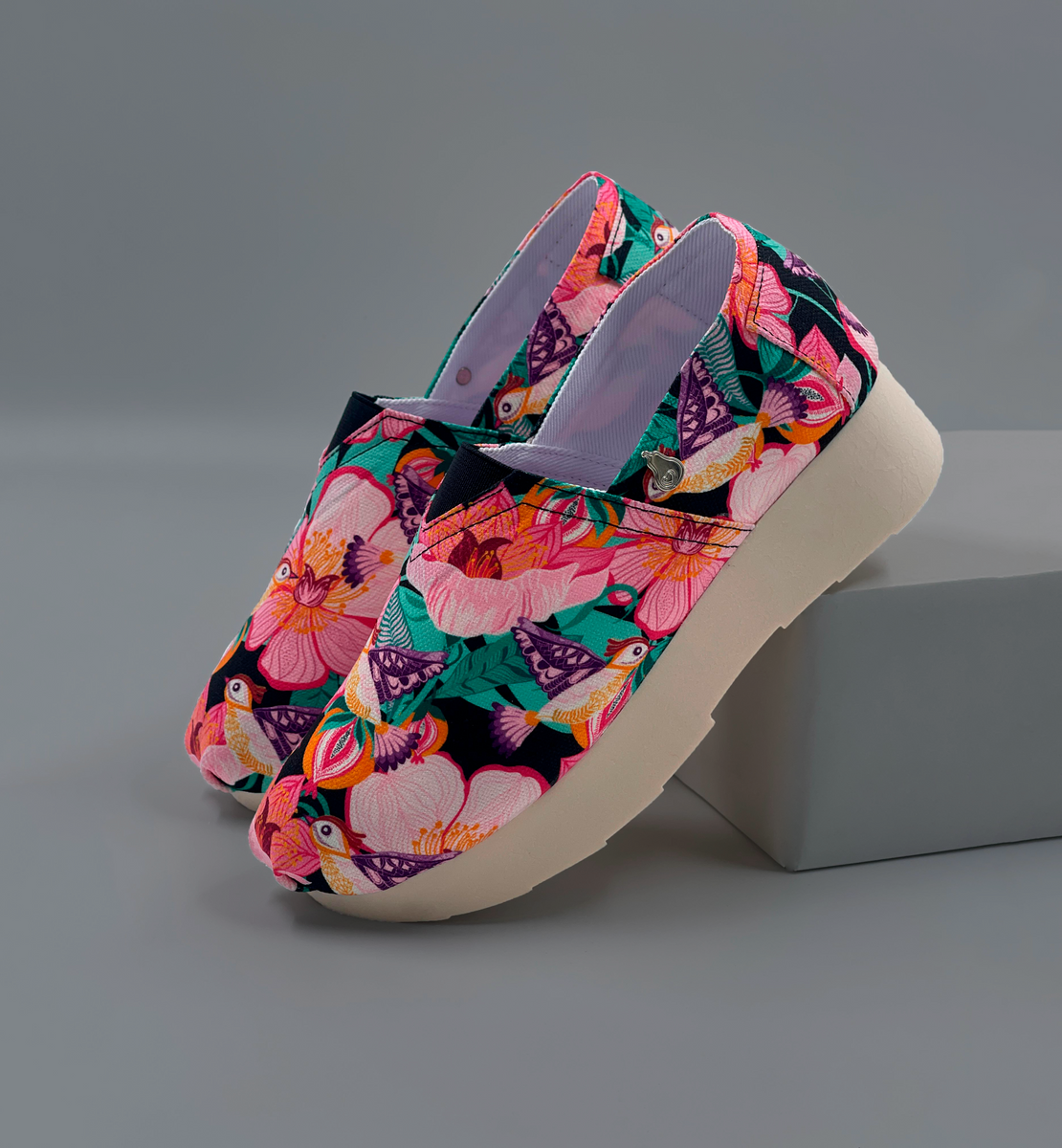 Pera Alpargatas – Pera Colombia