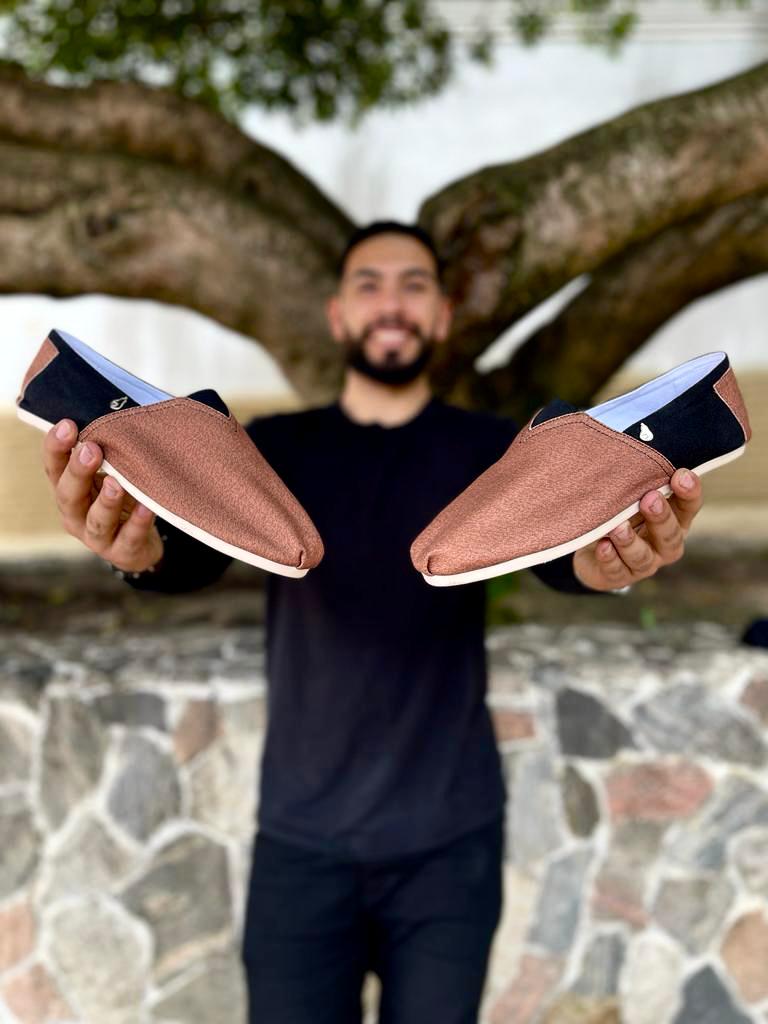 Pera Alpargatas – Pera Colombia