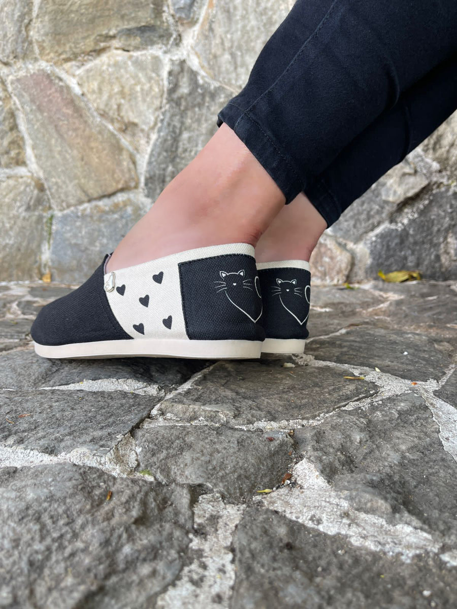 Pera Alpargatas – Pera Colombia