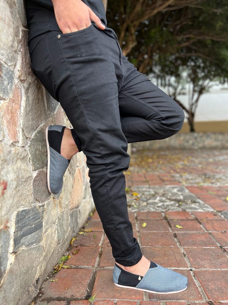 Pera Alpargatas – Pera Colombia